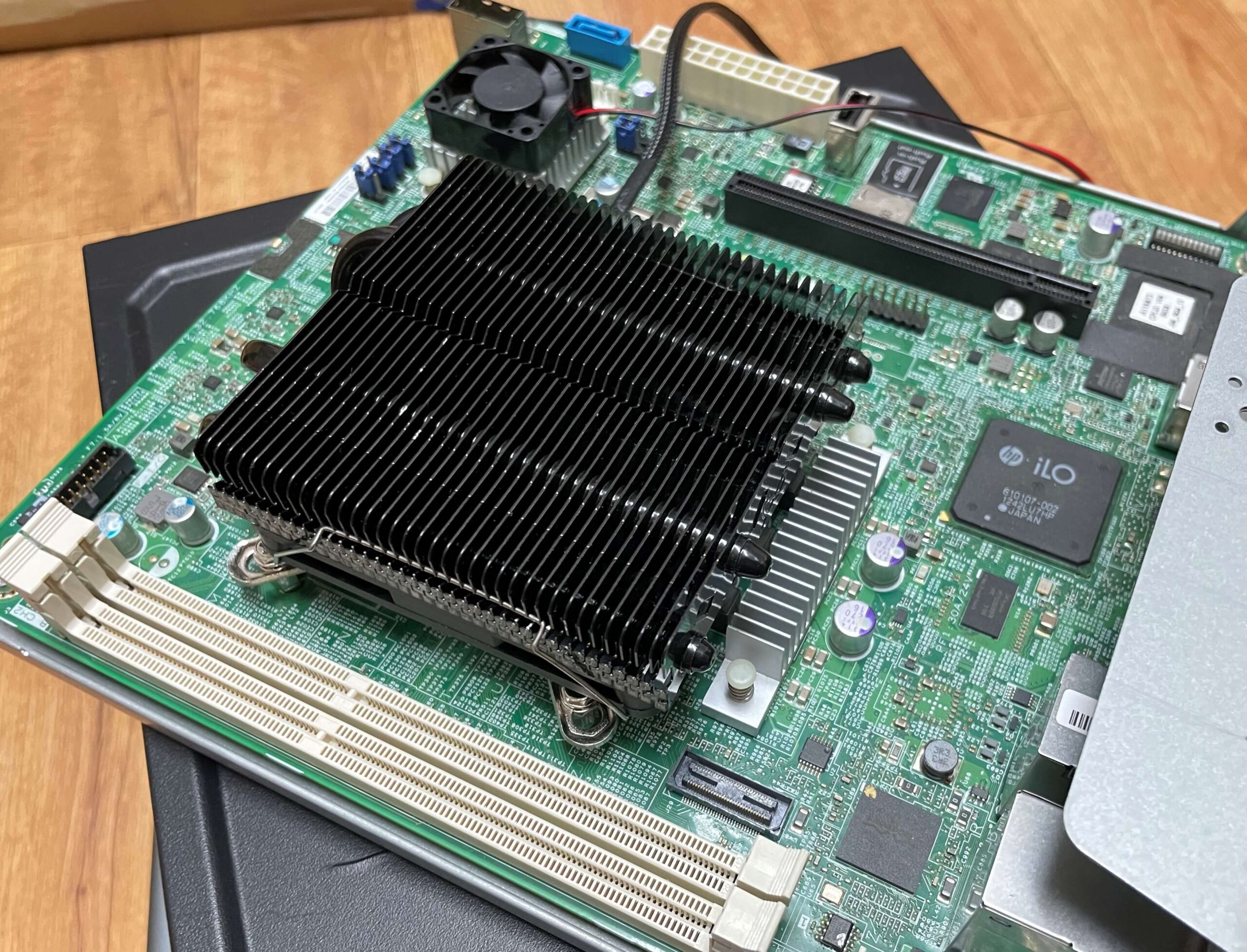 HP 마이크로서버 GEN8 CPU쿨러 개조 - 엘포이야기